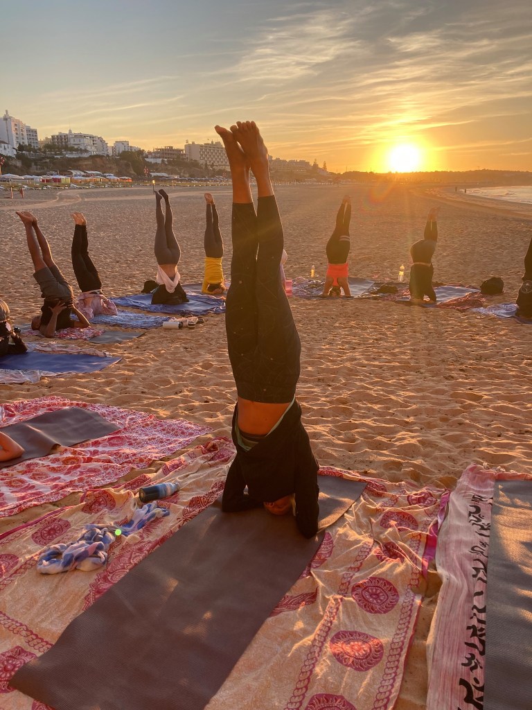 Yoga vs. Gym: Which Is Better for Long-Term Health? - Bend it like ...